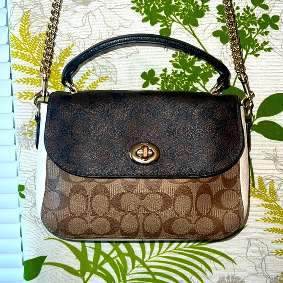 Coach | Bags | Used Coach Iconic Monogram Turn Lock Satchel Crossbody ...